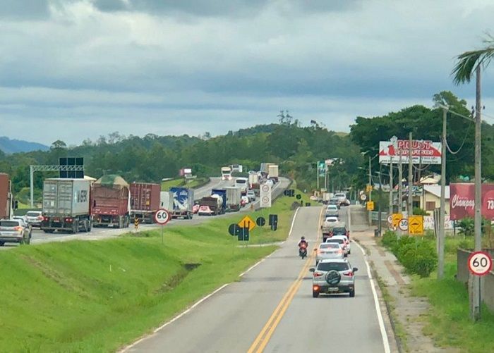 Trecho Sul Da Br 101 Deve Ter 355 Mil Veículos Em 2 Dias No Retorno Do